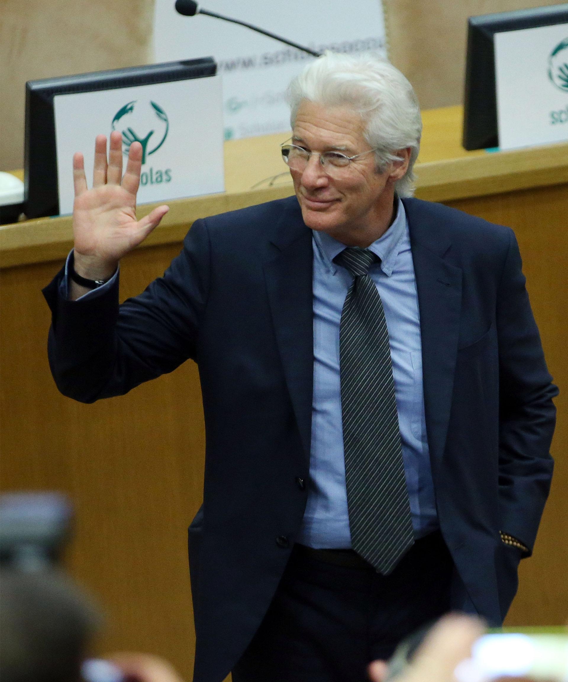 George and Amal Clooney meet Pope Francis