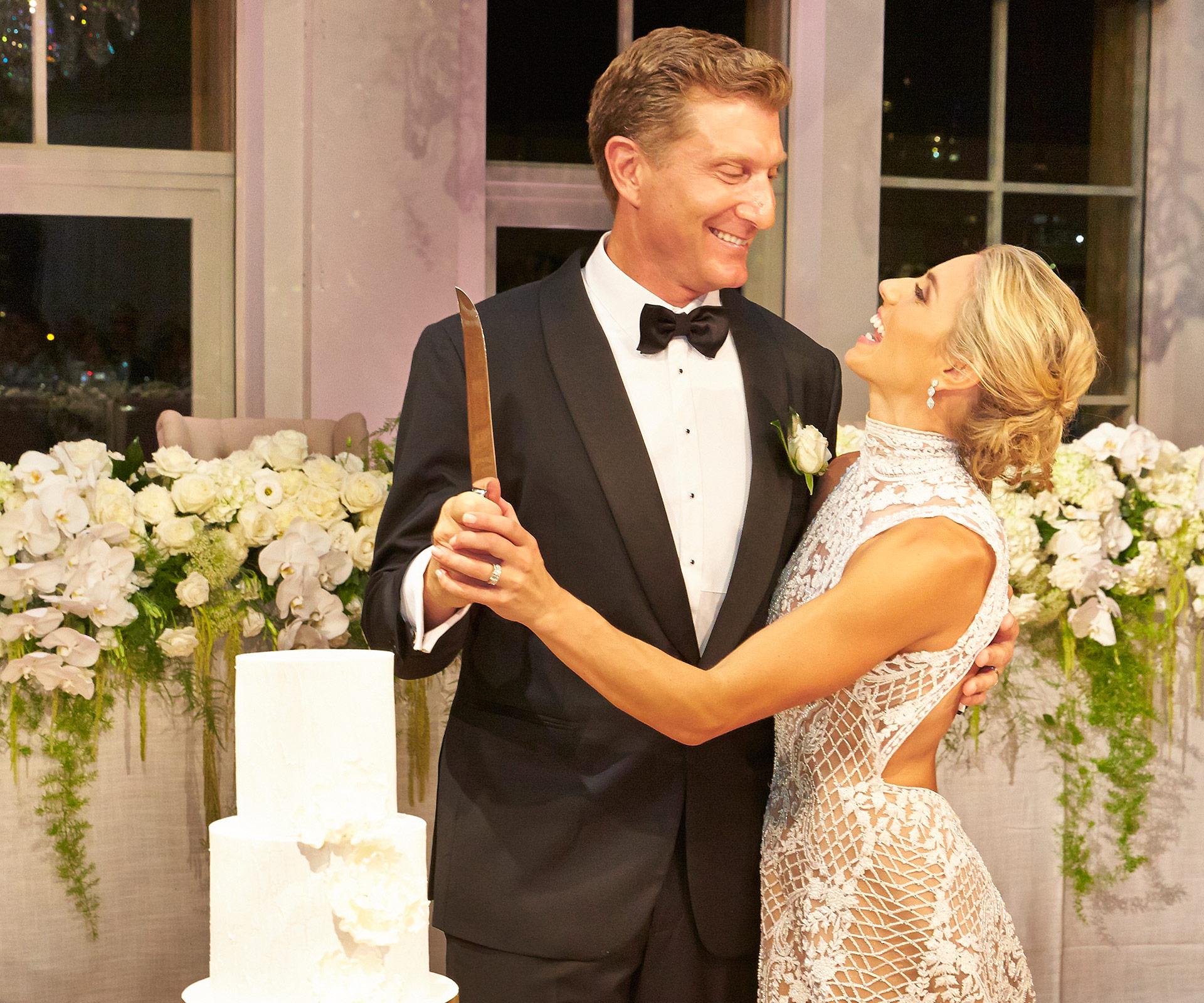 Red Wiggle Simon Pryce & Lauren Hannaford wedding album