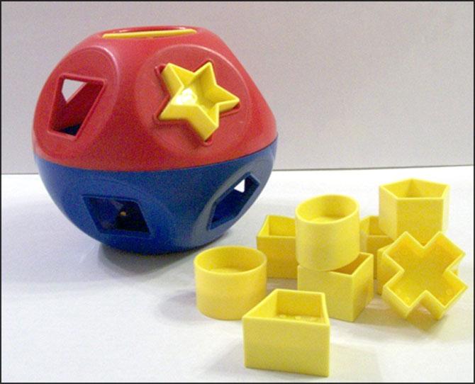 10 classic toys kids still love today