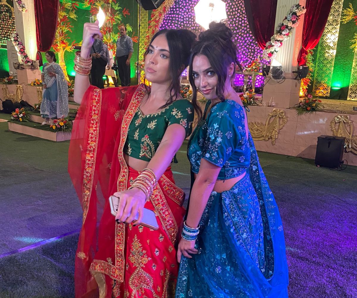 Travel Guides 2024: Karly & Bri | Now To Love