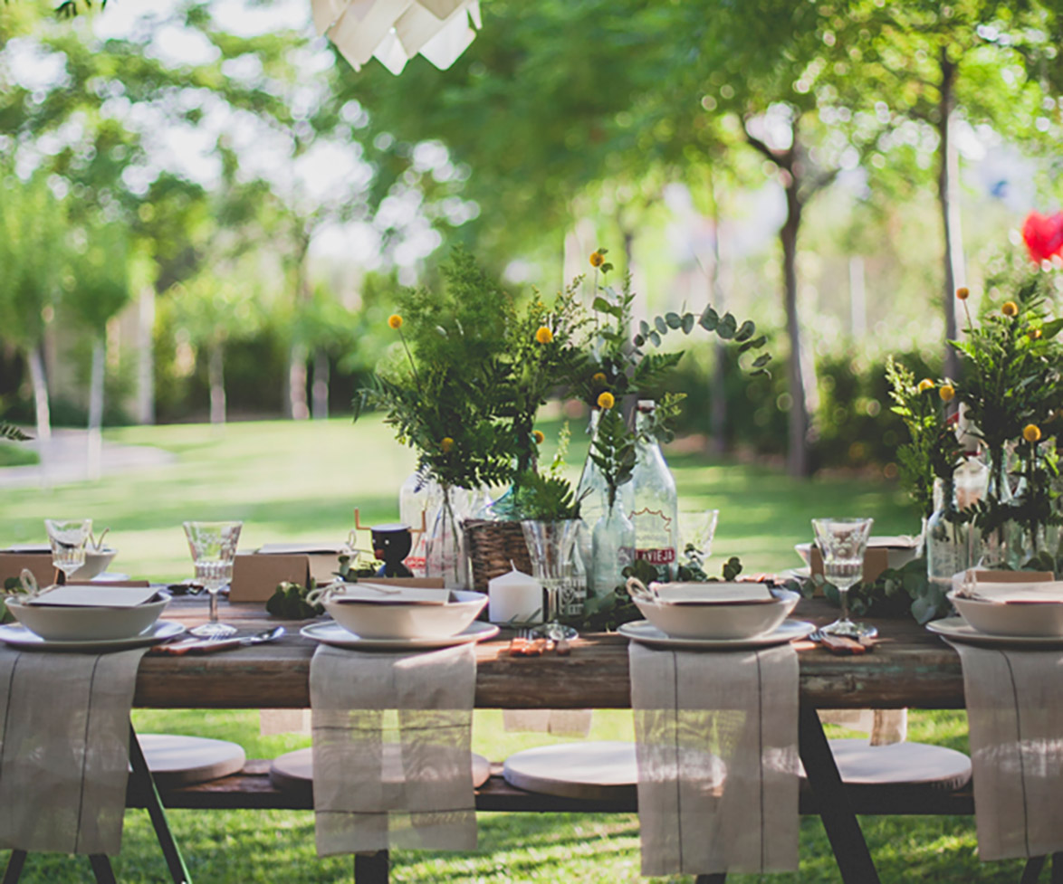 How to host the perfect garden party