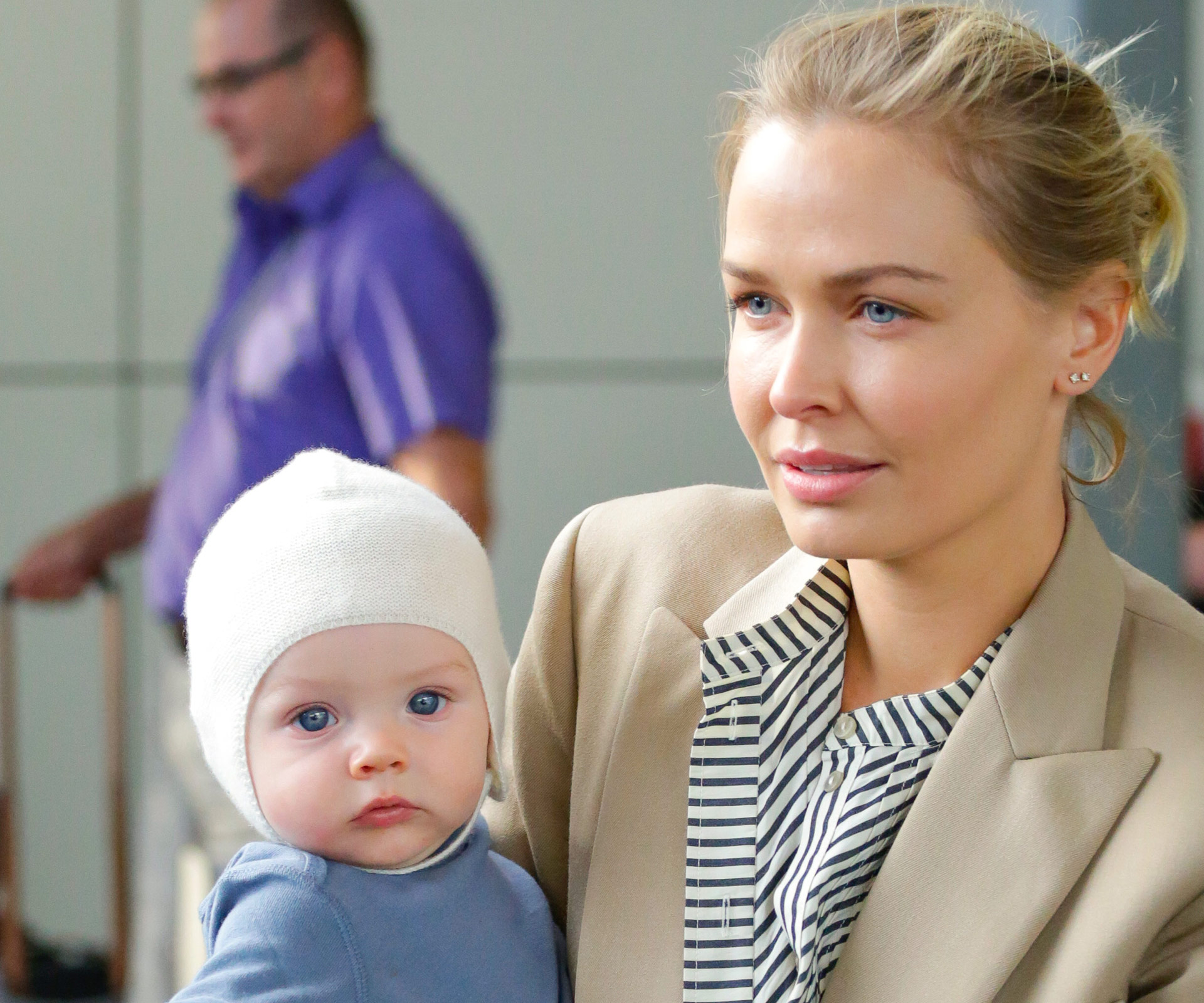 Lara Bingle steps out with son Racer Worthington