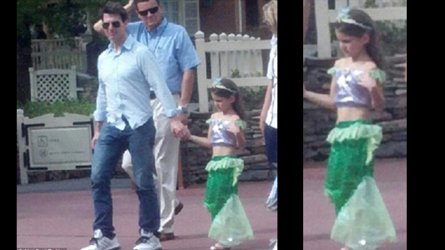 Tom Cruise takes Suri to Walt Disney World