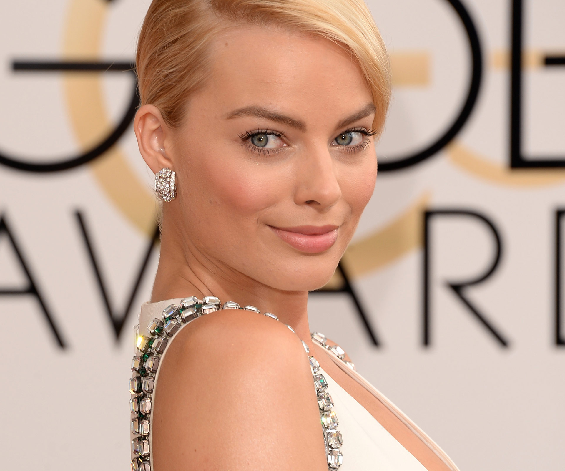 Margot Robbie tipped to play Barbie in live-action film