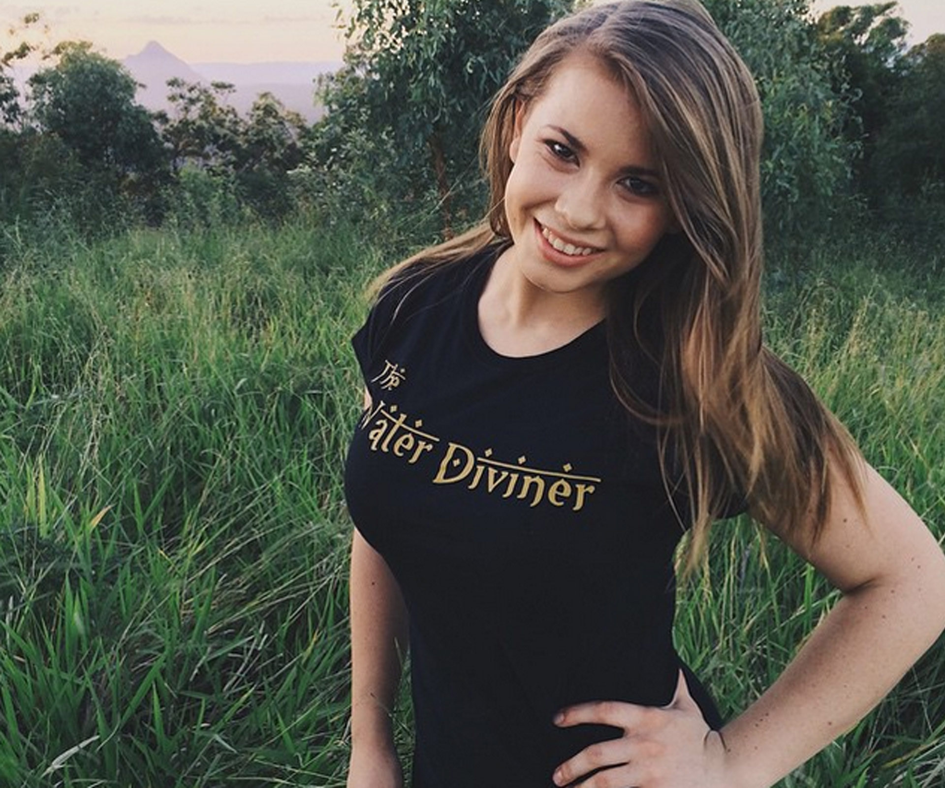 Bindi Irwin wants to make Steve Irwin proud on Dancing with the stars