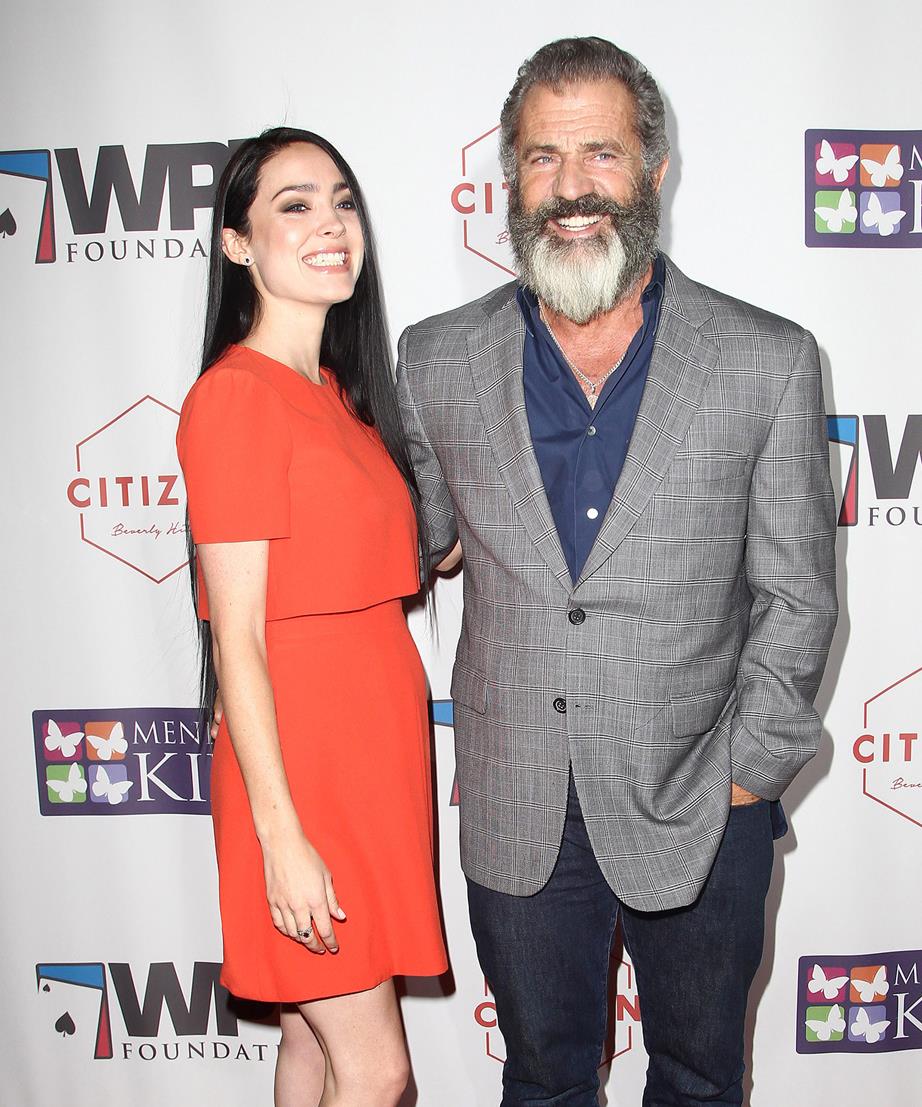 Mel Gibson shares first look at baby Lars