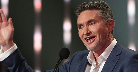 Dave Hughes is rapidly losing teeth