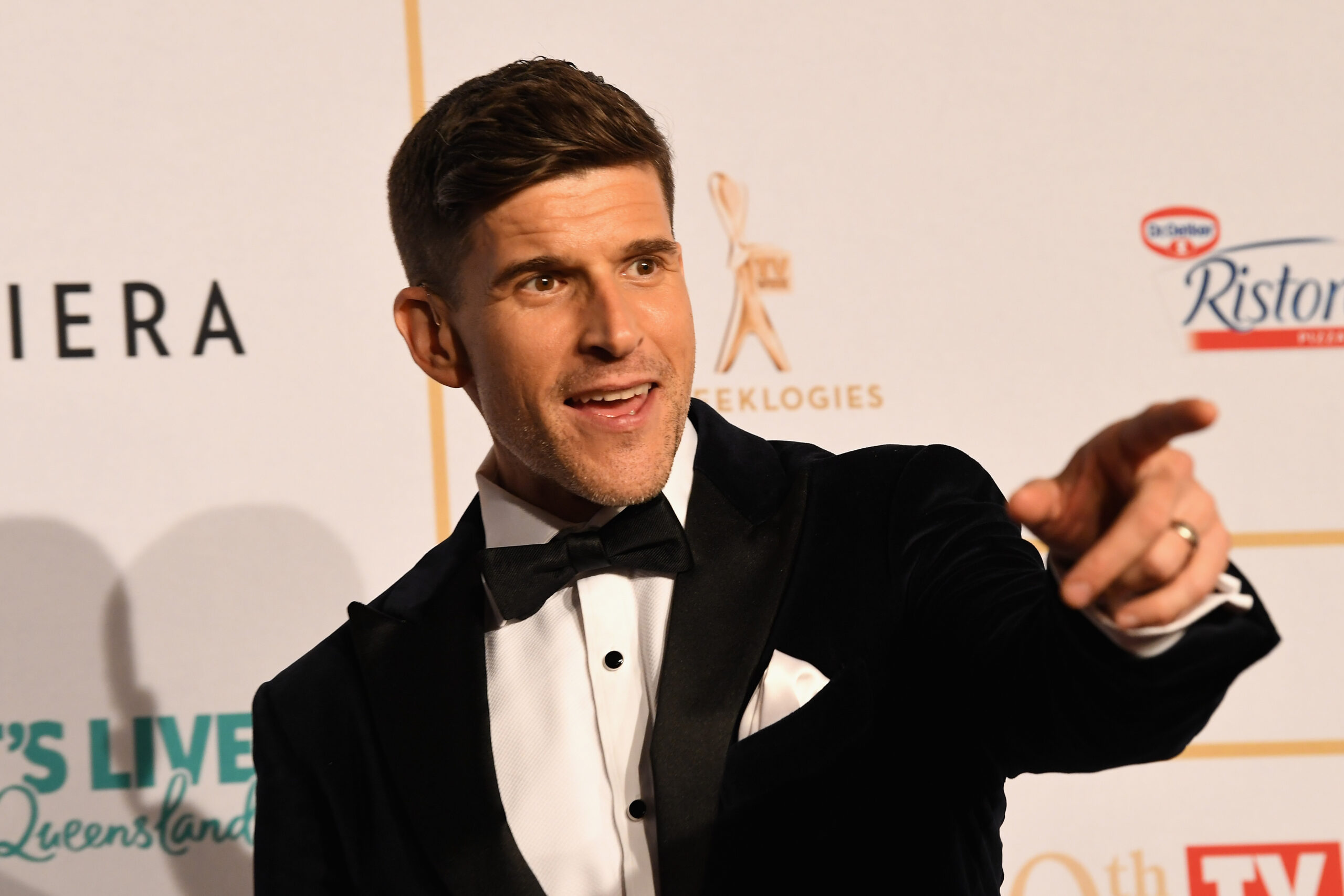 The Bachelor Australias Osher Gunsberg Talks Mental Illness And Its Impact On His Sex Life