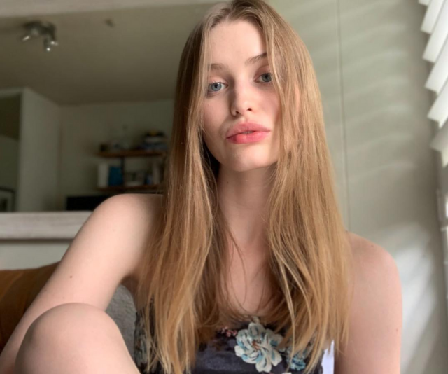 Home & Away newcomer Sam Barrett spotted getting cosy on set