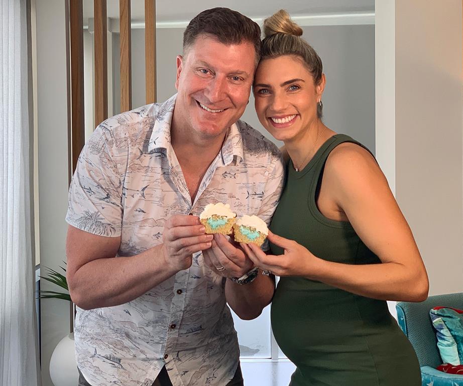 Red Wiggle Simon Pryce and Lauren Hannaford welcome their baby boy