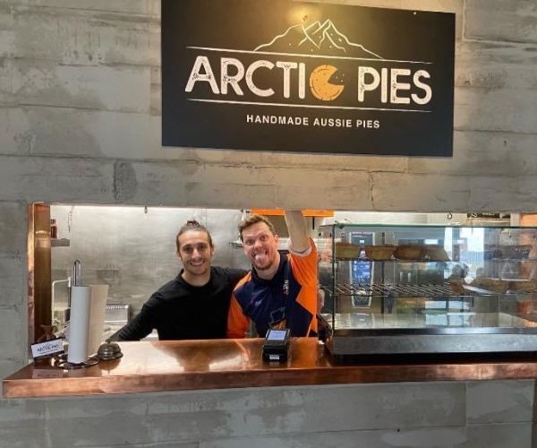 Australian dad makes unique pies in Iceland: REAL LIFE